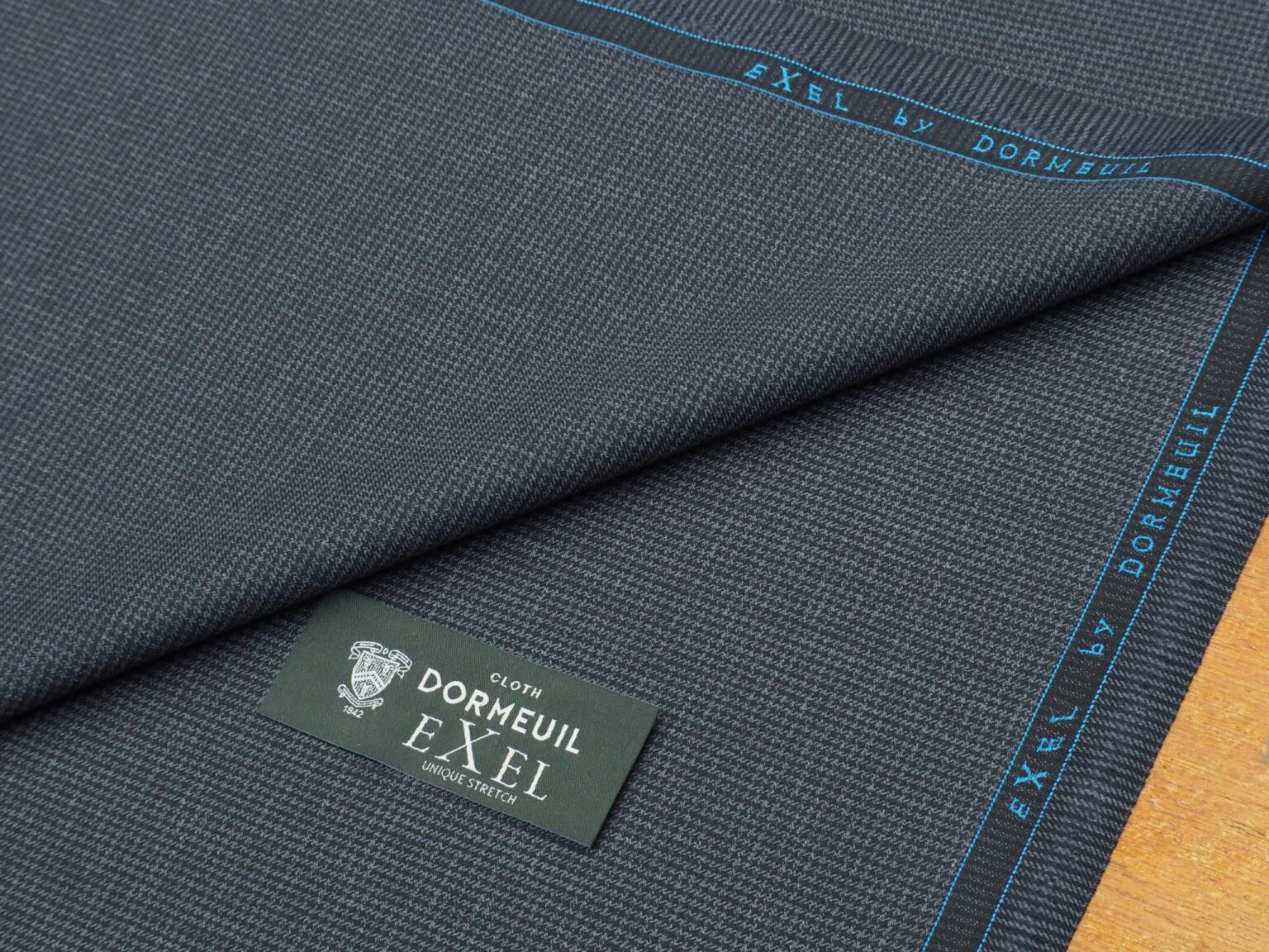 Dormeuil Cloth - Online Shop - Purchase Cut Lengths