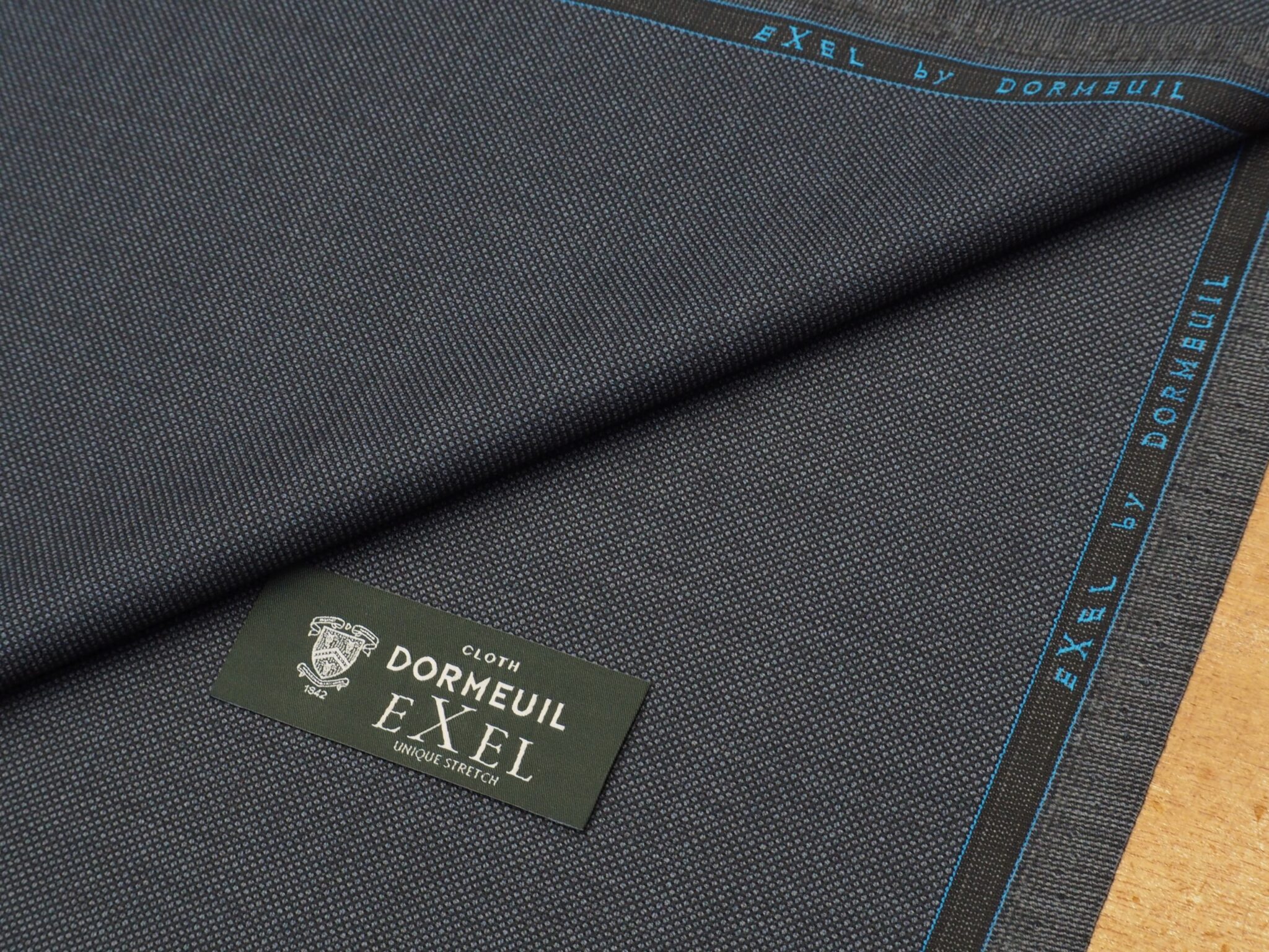 Dormeuil Cloth - Online Shop - Purchase Cut Lengths