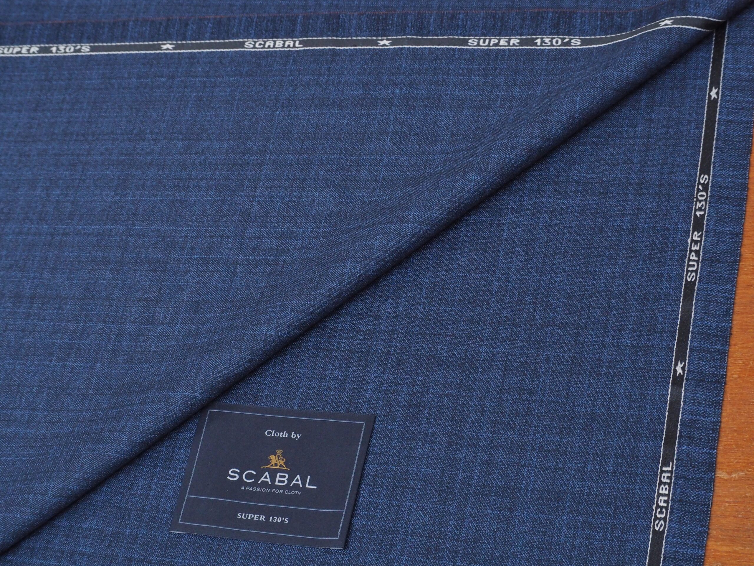 Scabal Super 130s Hybrid Mixture Blue/Navy Semi Plain Merino Wool Suiting Fabric - Made In ...