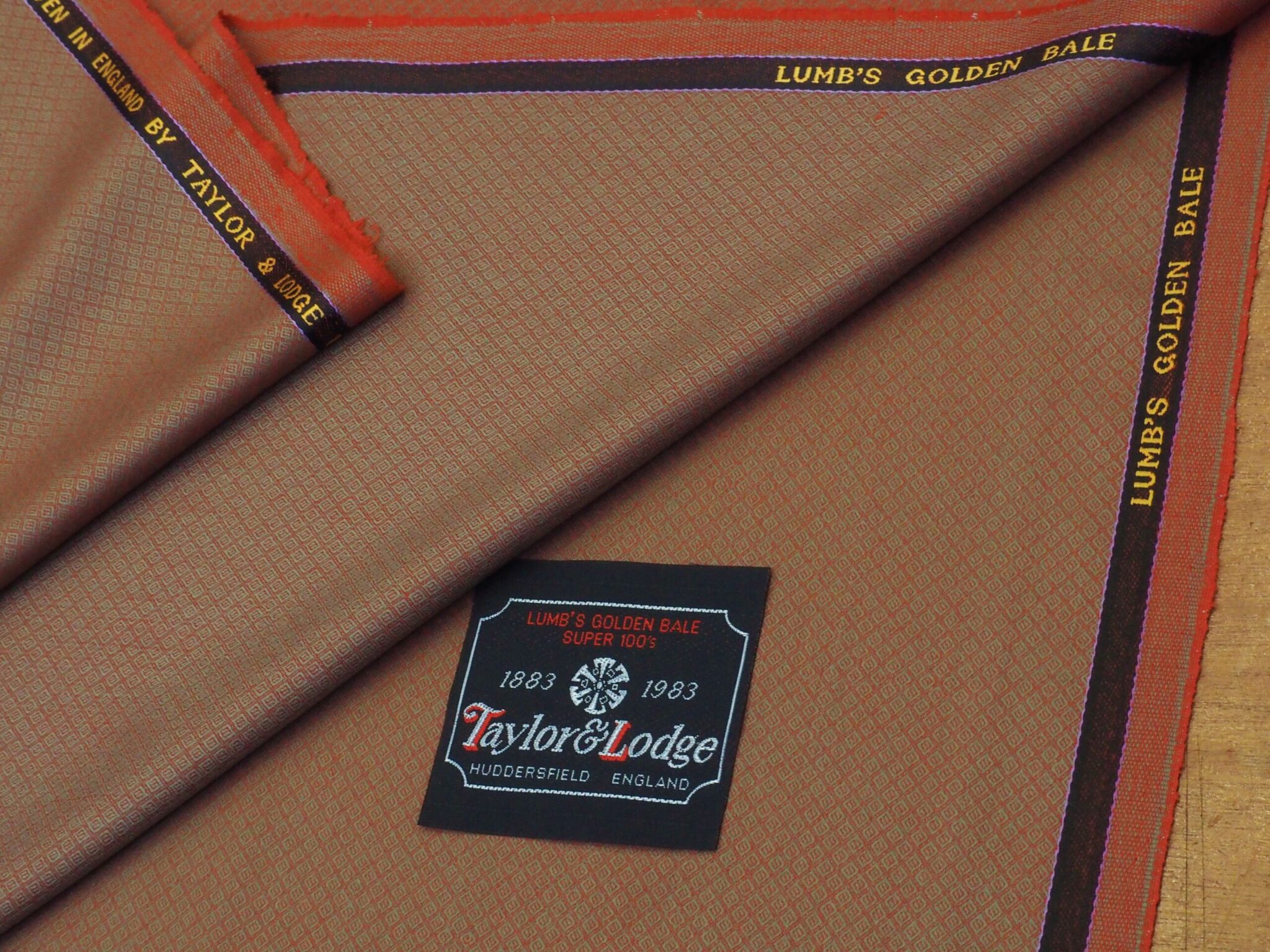 Lumb's Golden Bale, Sun Cloth Khaki Green/Red Geometric Design Suiting ...