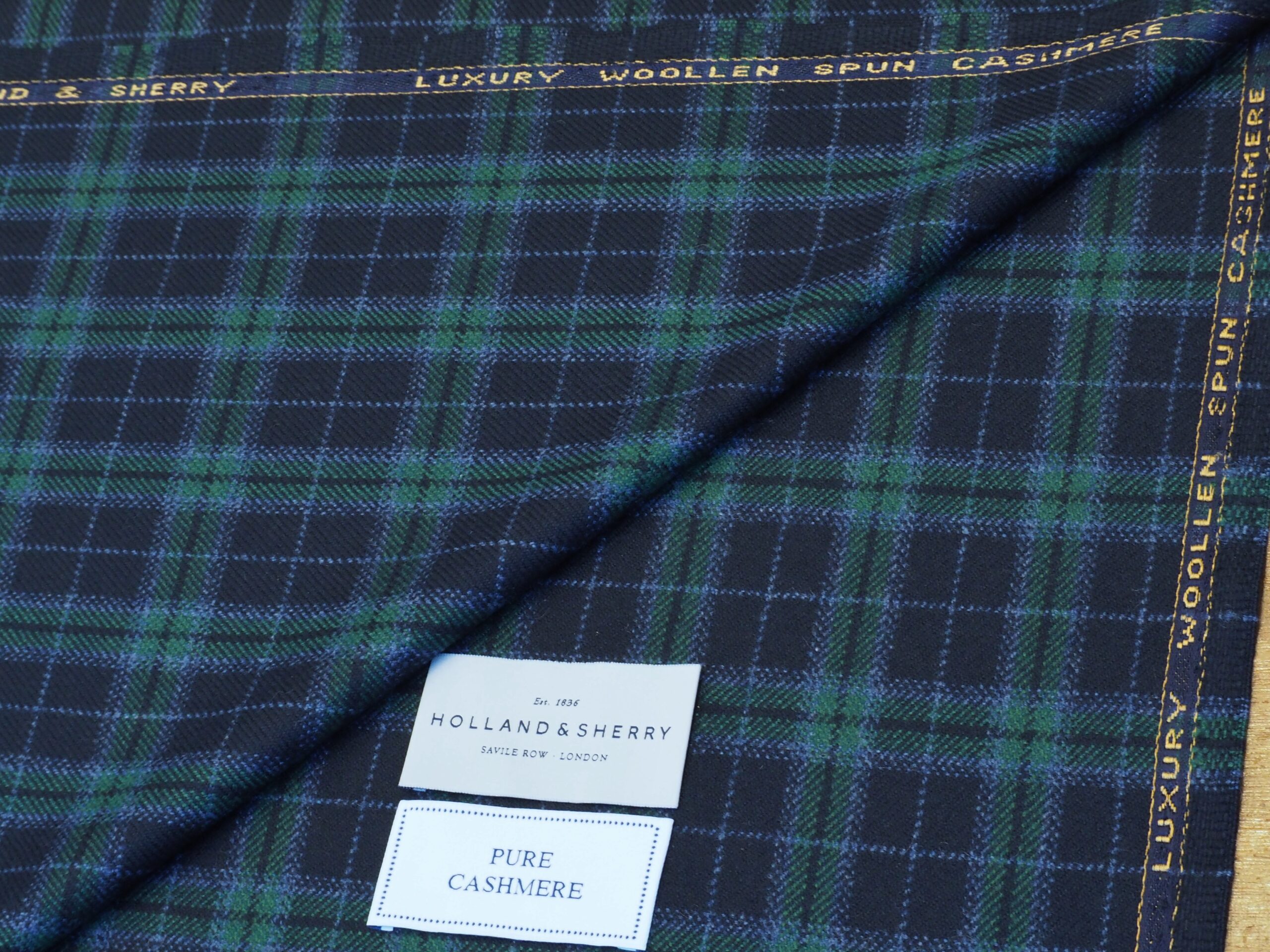 100% Woollen Spun Cashmere By Holland & Sherry, Mix Navy Check Design ...