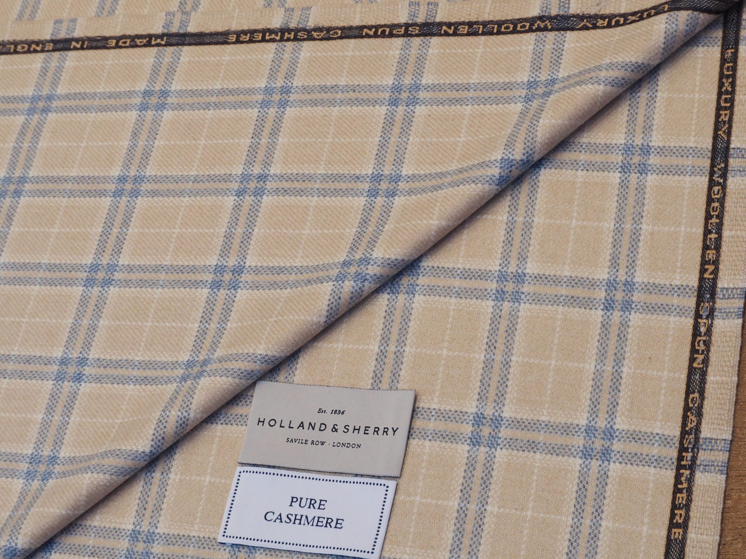 100% Woollen Spun Cashmere By Holland & Sherry, Mix Oatmeal Check ...