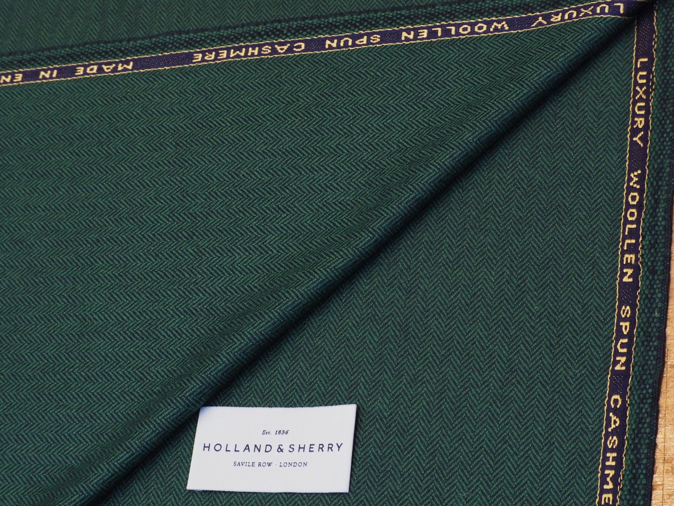 100% Woollen Spun Cashmere By Holland & Sherry, Mix Green Herringbone ...